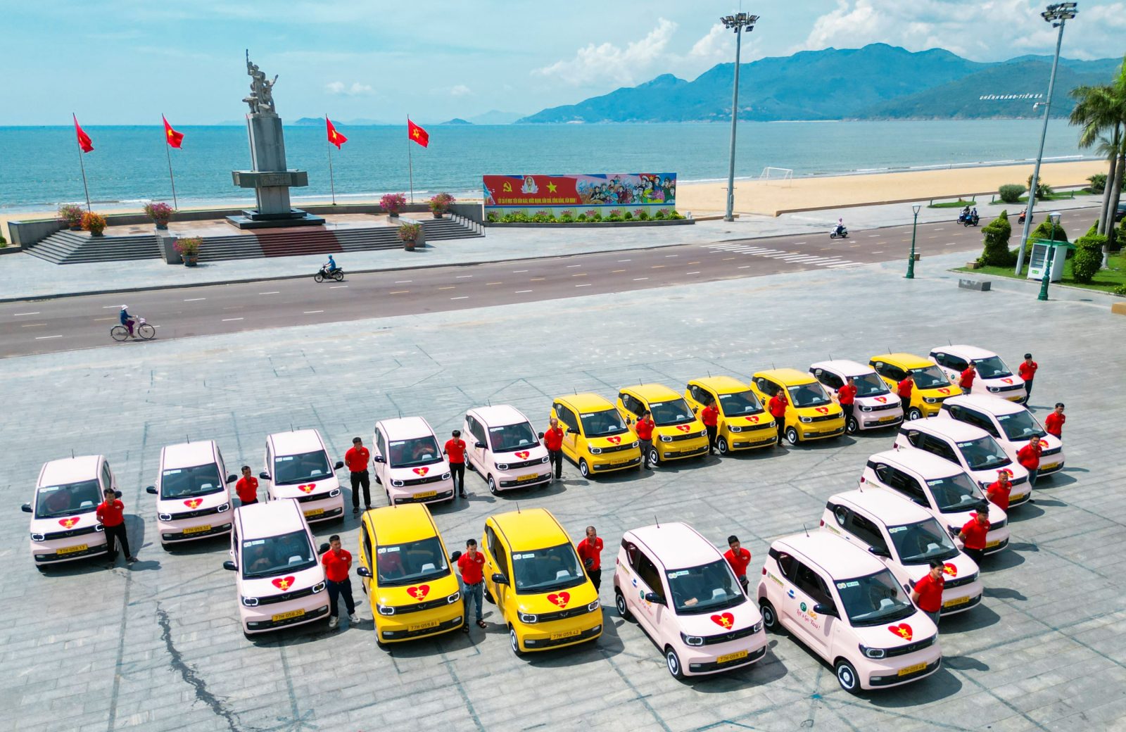 Dịch vụ taxi sử dụng Wuling Mini EV ra mắt tại Bình Định - TMT Motors